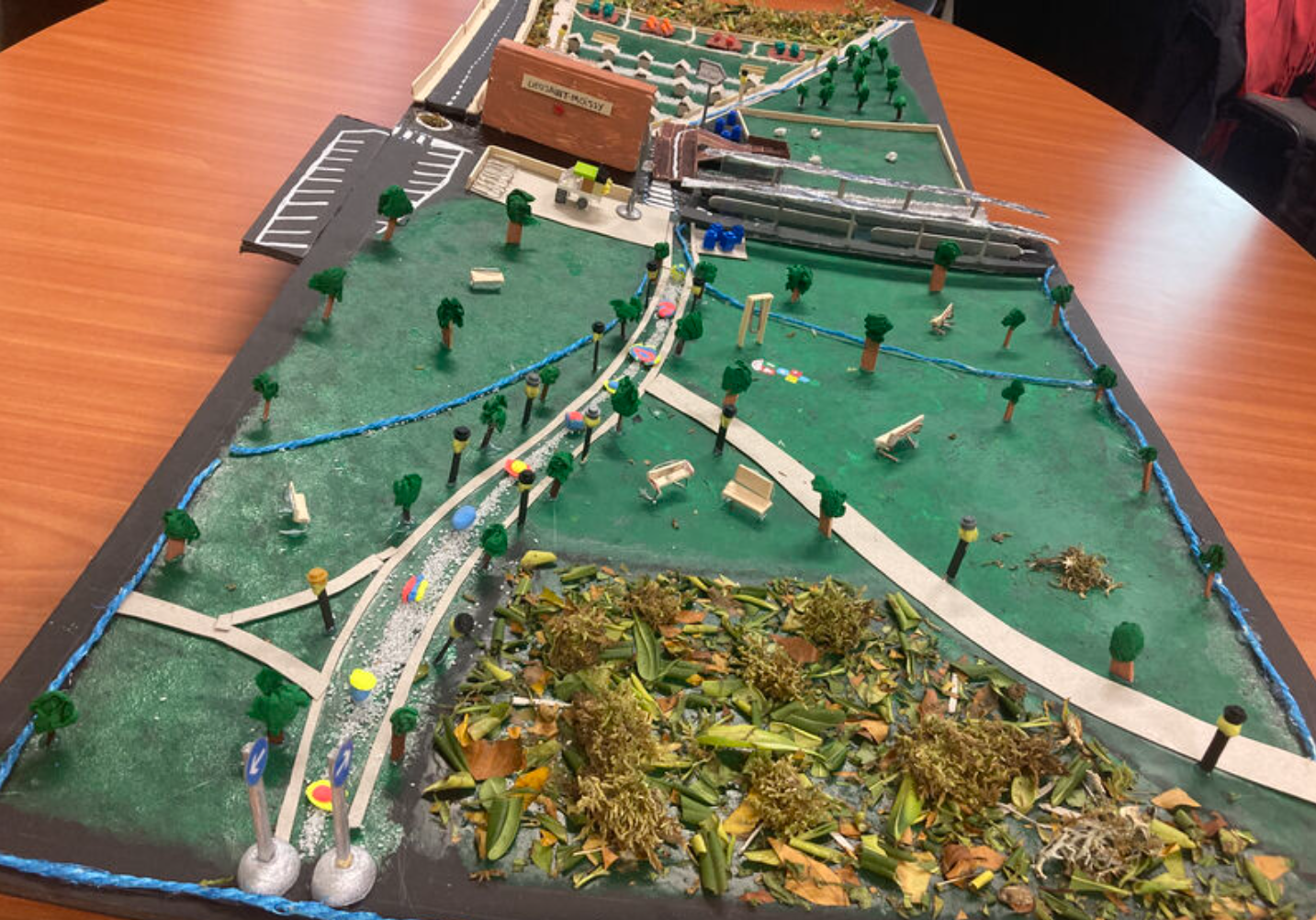 Les étudiants de l'UPEC repensent les abords de la gare RER de ...